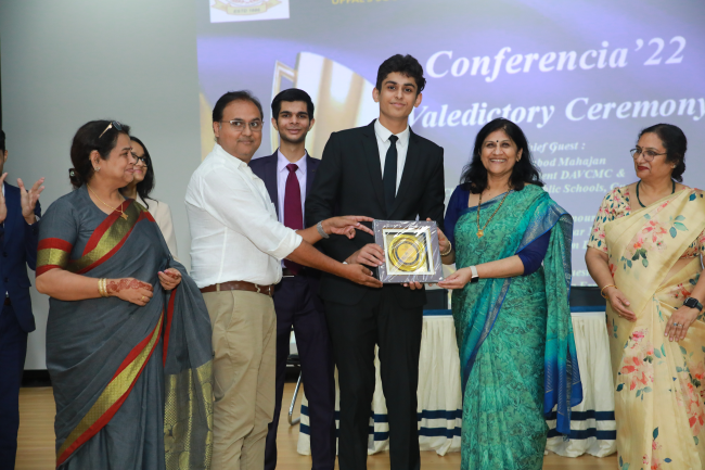 WELCOME TO D.A.V. Public SECTOR 49